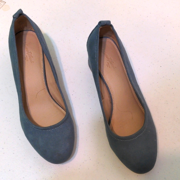 Universal Thread | Shoes | Universal Threads Teal 2 Block Heel Shoes ...